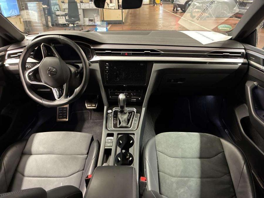 Pelēks Volkswagen Arteon 2023 Viļņa, ar dzinēja tilpumu 1.97 L un nobraukumu 160 tūkst. km par 24800 €, foto 6 vietnē AUTOMOTO.COM.LV