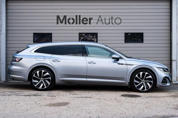 Pelēks Volkswagen Arteon 2023 Jelgava, ar dzinēja tilpumu 2.00 L un nobraukumu 129 tūkst. km par 30450 €, foto 6 vietnē AUTOMOTO.COM.LV