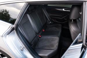 Grey Volkswagen Arteon 2023 in Jelgava, with an engine capacity of 2.00 L and mileage of 129 thousand km for 30450 €, photo 8 on AUTOMOTO.COM.LV
