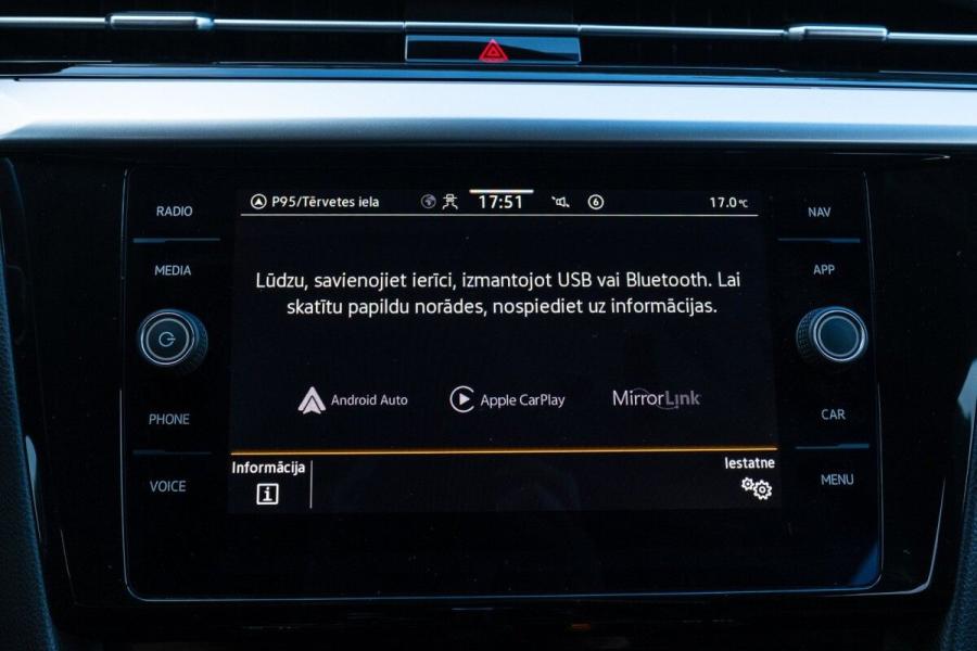 Grey Volkswagen Arteon 2023 in Jelgava, with an engine capacity of 2.00 L and mileage of 129 thousand km for 30450 €, photo 22 on AUTOMOTO.COM.LV