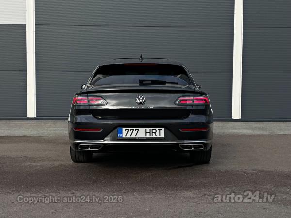 Volkswagen Arteon 2023 in Tallinn on AUTOMOTO.COM.LV Grey Volkswagen Arteon 2023 in Tallinn, with an engine capacity of 2.00 L and mileage of 113 thousand km for 26500 €, photo 8 on AUTOMOTO.COM.LV