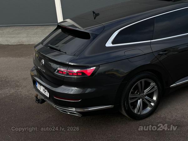 Volkswagen Arteon 2023 in Tallinn on AUTOMOTO.COM.LV Grey Volkswagen Arteon 2023 in Tallinn, with an engine capacity of 2.00 L and mileage of 113 thousand km for 26500 €, photo 11 on AUTOMOTO.COM.LV