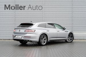 Pelēks Volkswagen Arteon 2023 Mārupe, ar dzinēja tilpumu 2.00 L un nobraukumu 84 tūkst. km par 28950 €, foto 5 vietnē AUTOMOTO.COM.LV