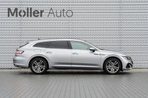 Pelēks Volkswagen Arteon 2023 Mārupe, ar dzinēja tilpumu 2.00 L un nobraukumu 84 tūkst. km par 28950 €, foto 6 vietnē AUTOMOTO.COM.LV