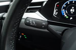 Pelēks Volkswagen Arteon 2023 Mārupe, ar dzinēja tilpumu 2.00 L un nobraukumu 84 tūkst. km par 28950 €, foto 14 vietnē AUTOMOTO.COM.LV