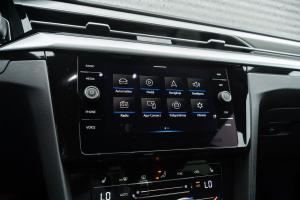 Pelēks Volkswagen Arteon 2023 Mārupe, ar dzinēja tilpumu 2.00 L un nobraukumu 84 tūkst. km par 28950 €, foto 19 vietnē AUTOMOTO.COM.LV