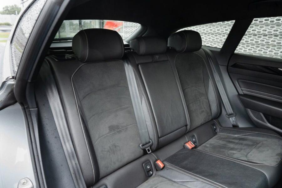 Pelēks Volkswagen Arteon 2023 Mārupe, ar dzinēja tilpumu 2.00 L un nobraukumu 84 tūkst. km par 28950 €, foto 28 vietnē AUTOMOTO.COM.LV