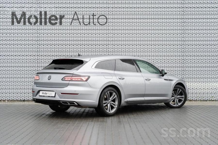 Pelēks Volkswagen Arteon 2023 Rīga, ar dzinēja tilpumu 2.00 L un nobraukumu 84 tūkst. km par 28950 €, foto 5 vietnē AUTOMOTO.COM.LV