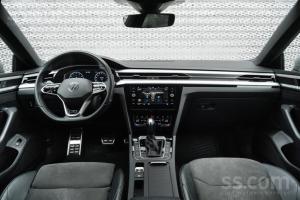Pelēks Volkswagen Arteon 2023 Rīga, ar dzinēja tilpumu 2.00 L un nobraukumu 84 tūkst. km par 28950 €, foto 8 vietnē AUTOMOTO.COM.LV