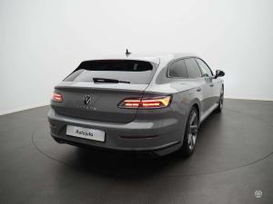Grey Volkswagen Arteon 2024 in Vilnius, with an engine capacity of 1.98 L and mileage of 34 thousand km for 32900 €, photo 4 on AUTOMOTO.COM.LV