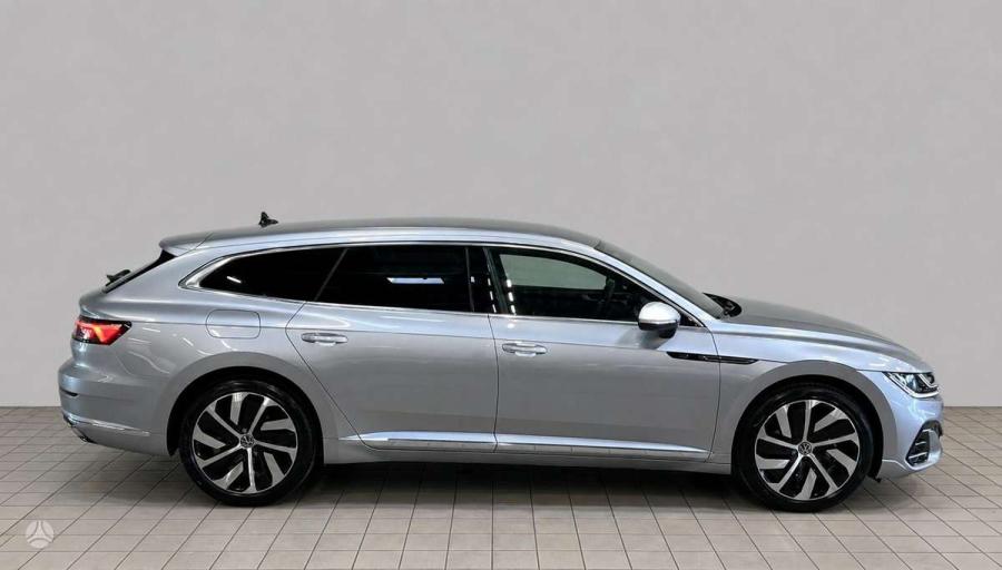 Pelēks Volkswagen Arteon 2024 Kauņa, ar dzinēja tilpumu 1.98 L un nobraukumu 10 tūkst. km par 34600 €, foto 4 vietnē AUTOMOTO.COM.LV