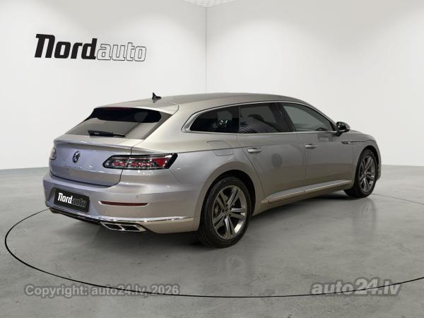 Pelēks Volkswagen Arteon 2024 Tallina, ar dzinēja tilpumu 2.00 L un nobraukumu 38 tūkst. km par 35900 €, foto 3 vietnē AUTOMOTO.COM.LV