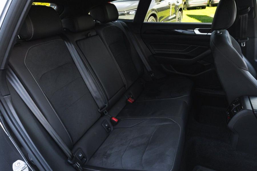 Pelēks Volkswagen Arteon 2024 Ventspils, ar dzinēja tilpumu 2.00 L un nobraukumu 59 tūkst. km par 33650 €, foto 34 vietnē AUTOMOTO.COM.LV