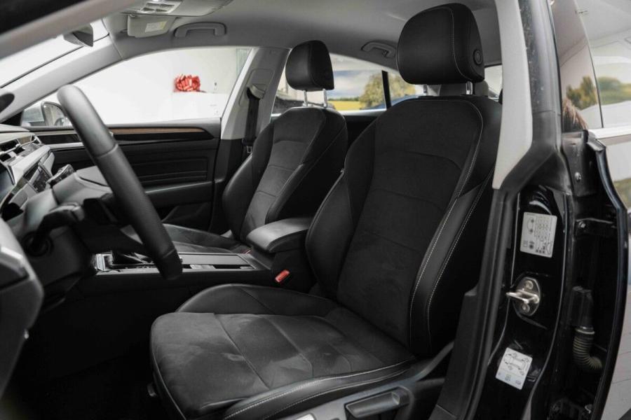 Volkswagen Arteon 2021 in Peetri, with an engine capacity of 2.00 L and mileage of 90 thousand km for 25900 €, photo 13 on AUTOMOTO.COM.LV