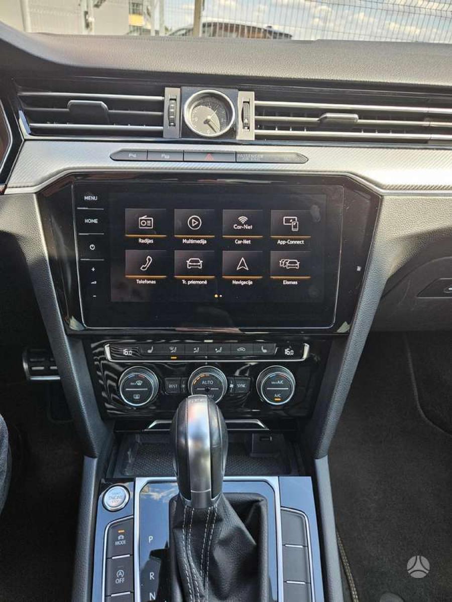 Red Volkswagen Arteon 2019 in Kaunas, with an engine capacity of 2.00 L and mileage of 180 thousand km for 17500 €, photo 10 on AUTOMOTO.COM.LV