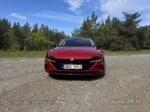 Red Volkswagen Arteon 2021 in Tallinn, with an engine capacity of 2.00 L and mileage of 102 thousand km for 22500 €, photo 3 on AUTOMOTO.COM.LV