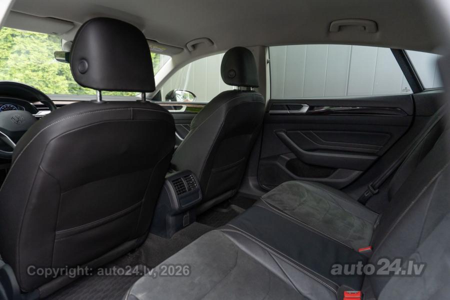 Sarkans Volkswagen Arteon 2021 Tallina, ar dzinēja tilpumu 2.00 L un nobraukumu 99 tūkst. km par 23490 €, foto 12 vietnē AUTOMOTO.COM.LV