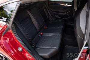 Sarkans Volkswagen Arteon 2022 Rīga, ar dzinēja tilpumu 2.00 L un nobraukumu 115 tūkst. km par 27950 €, foto 8 vietnē AUTOMOTO.COM.LV
