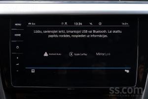 Sarkans Volkswagen Arteon 2022 Rīga, ar dzinēja tilpumu 2.00 L un nobraukumu 115 tūkst. km par 27950 €, foto 13 vietnē AUTOMOTO.COM.LV