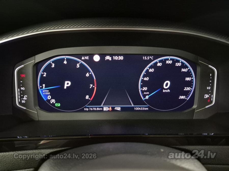 Sarkans Volkswagen Arteon 2022 Tallina, ar dzinēja tilpumu 2.00 L un nobraukumu 100 tūkst. km par 27990 €, foto 14 vietnē AUTOMOTO.COM.LV
