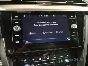 Sarkans Volkswagen Arteon 2022 Tallina, ar dzinēja tilpumu 2.00 L un nobraukumu 100 tūkst. km par 27990 €, foto 17 vietnē AUTOMOTO.COM.LV