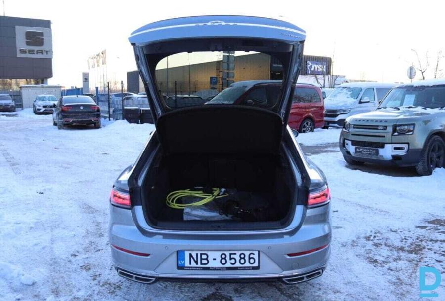 Volkswagen Arteon 2022 in Riga, with an engine capacity of 1.40 L and mileage of 132 thousand km for 29000 €, photo 7 on AUTOMOTO.COM.LV