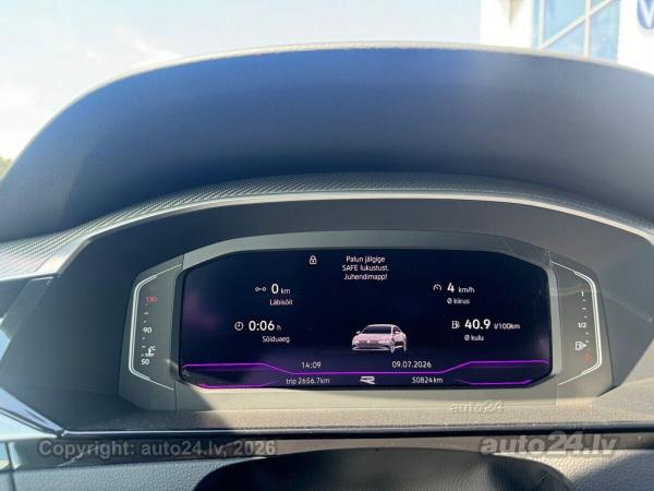 Volkswagen Arteon 2022 Tallina, ar dzinēja tilpumu 2.00 L un nobraukumu 83 tūkst. km par 31900 €, foto 8 vietnē AUTOMOTO.COM.LV