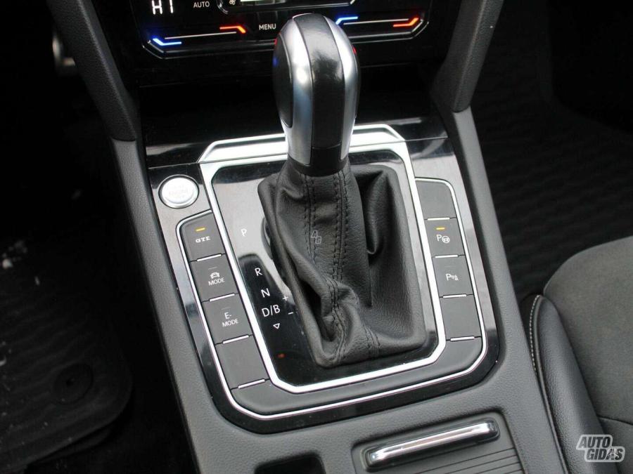 Volkswagen Arteon 2021 in Vilnius, with an engine capacity of 1.40 L and mileage of 89 thousand km for 22900 €, photo 17 on AUTOMOTO.COM.LV