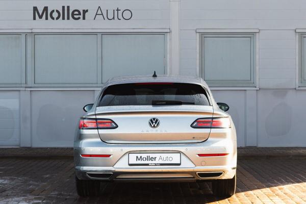 Volkswagen Arteon 2022 in Ventspils, with an engine capacity of 1.40 L and mileage of 121 thousand km for 23650 €, photo 4 on AUTOMOTO.COM.LV