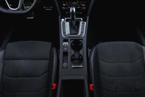 Volkswagen Arteon 2022 in Ventspils, with an engine capacity of 1.40 L and mileage of 130 thousand km for 24650 €, photo 27 on AUTOMOTO.COM.LV