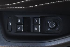 Volkswagen Arteon 2022 in Ventspils, with an engine capacity of 1.40 L and mileage of 130 thousand km for 24650 €, photo 35 on AUTOMOTO.COM.LV