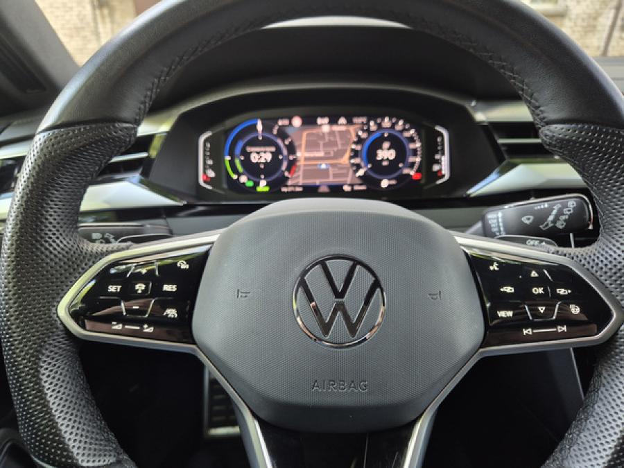 Volkswagen Arteon 2022 Narva, ar dzinēja tilpumu 1.40 L un nobraukumu 125 tūkst. km par 23350 €, foto 13 vietnē AUTOMOTO.COM.LV