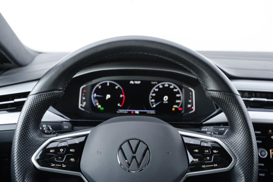 Volkswagen Arteon 2022 Rīga, ar dzinēja tilpumu 2.00 L un nobraukumu 121 tūkst. km par 23500 €, foto 15 vietnē AUTOMOTO.COM.LV