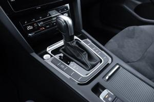 Volkswagen Arteon 2022 Rīga, ar dzinēja tilpumu 2.00 L un nobraukumu 121 tūkst. km par 23500 €, foto 16 vietnē AUTOMOTO.COM.LV