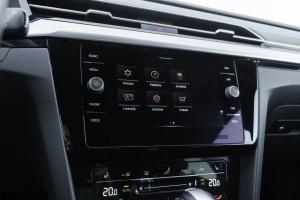 Volkswagen Arteon 2022 Rīga, ar dzinēja tilpumu 2.00 L un nobraukumu 121 tūkst. km par 23500 €, foto 23 vietnē AUTOMOTO.COM.LV