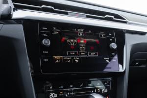 Volkswagen Arteon 2022 Rīga, ar dzinēja tilpumu 2.00 L un nobraukumu 121 tūkst. km par 23500 €, foto 24 vietnē AUTOMOTO.COM.LV