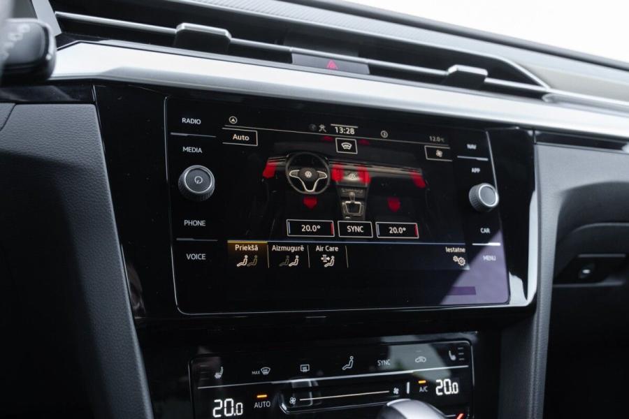 Volkswagen Arteon 2022 Rīga, ar dzinēja tilpumu 2.00 L un nobraukumu 121 tūkst. km par 23500 €, foto 24 vietnē AUTOMOTO.COM.LV