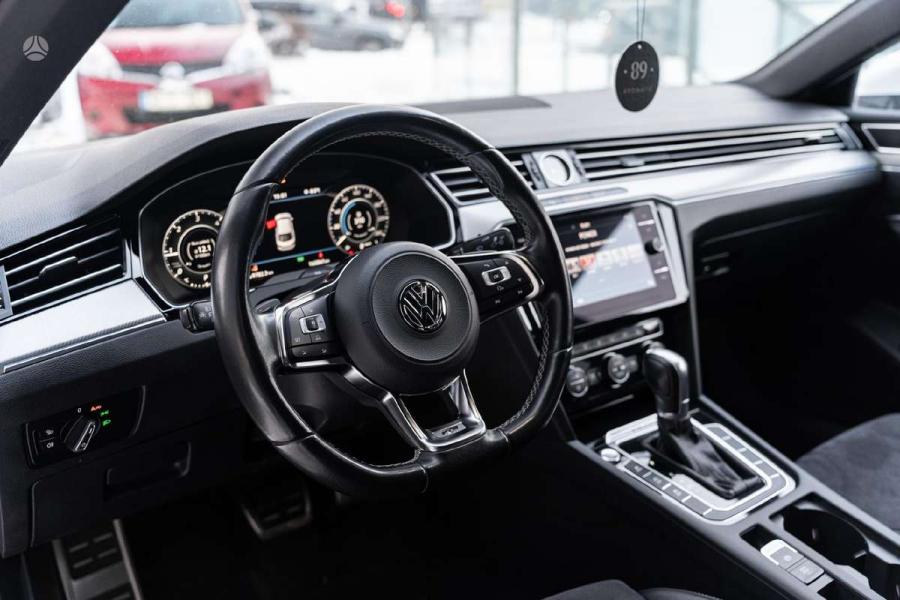 Balts Volkswagen Arteon 2017 Viļņa, ar dzinēja tilpumu 1.97 L un nobraukumu 165 tūkst. km par 19900 €, foto 11 vietnē AUTOMOTO.COM.LV