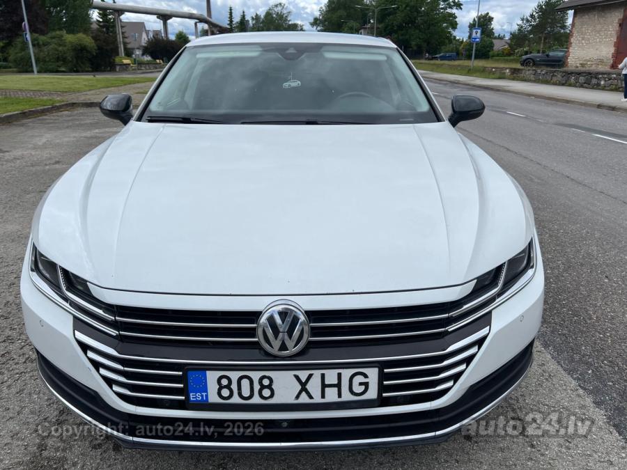 Balts Volkswagen Arteon 2017 Paide, ar dzinēja tilpumu 2.00 L un nobraukumu 0 tūkst. km par 10500 €, foto 4 vietnē AUTOMOTO.COM.LV