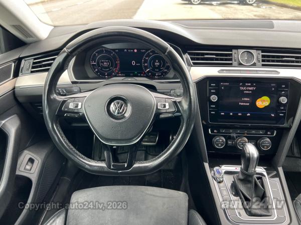 White Volkswagen Arteon 2017 in Paide, with an engine capacity of 2.00 L and mileage of 0 thousand km for 10500 €, photo 9 on AUTOMOTO.COM.LV