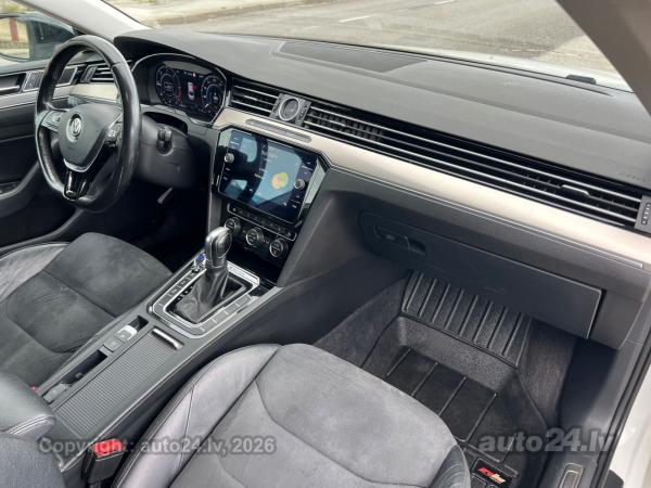 White Volkswagen Arteon 2017 in Paide, with an engine capacity of 2.00 L and mileage of 0 thousand km for 10500 €, photo 10 on AUTOMOTO.COM.LV