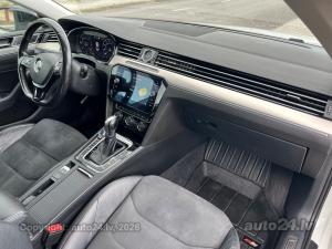 Balts Volkswagen Arteon 2017 Paide, ar dzinēja tilpumu 2.00 L un nobraukumu 0 tūkst. km par 10500 €, foto 11 vietnē AUTOMOTO.COM.LV