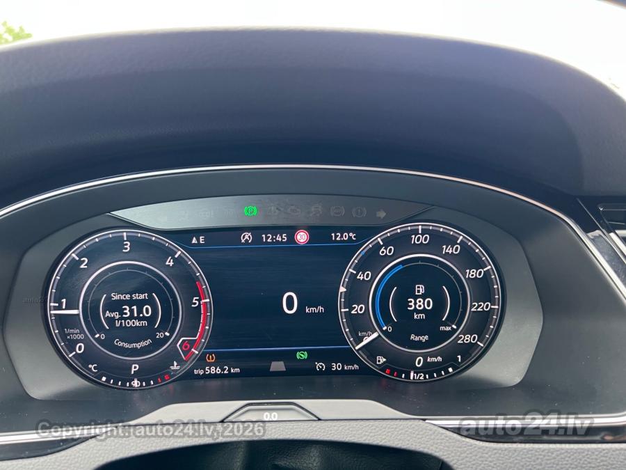 Balts Volkswagen Arteon 2017 Paide, ar dzinēja tilpumu 2.00 L un nobraukumu 0 tūkst. km par 10500 €, foto 13 vietnē AUTOMOTO.COM.LV