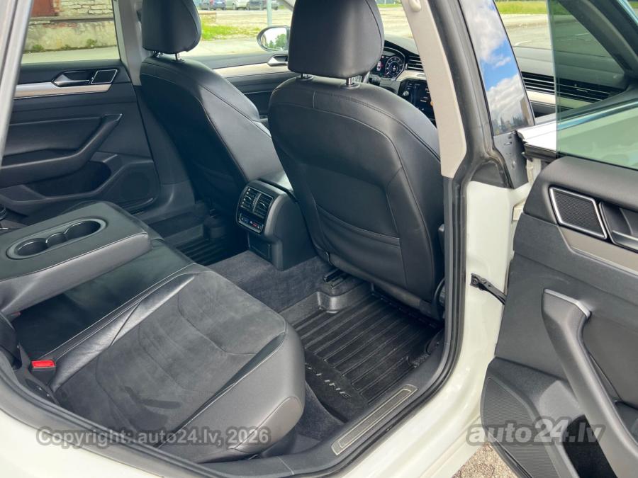 Balts Volkswagen Arteon 2017 Paide, ar dzinēja tilpumu 2.00 L un nobraukumu 0 tūkst. km par 10500 €, foto 17 vietnē AUTOMOTO.COM.LV