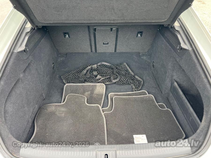 Balts Volkswagen Arteon 2017 Paide, ar dzinēja tilpumu 2.00 L un nobraukumu 0 tūkst. km par 10500 €, foto 20 vietnē AUTOMOTO.COM.LV