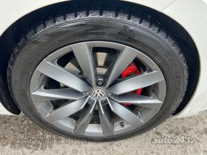 Balts Volkswagen Arteon 2017 Paide, ar dzinēja tilpumu 2.00 L un nobraukumu 0 tūkst. km par 10500 €, foto 28 vietnē AUTOMOTO.COM.LV