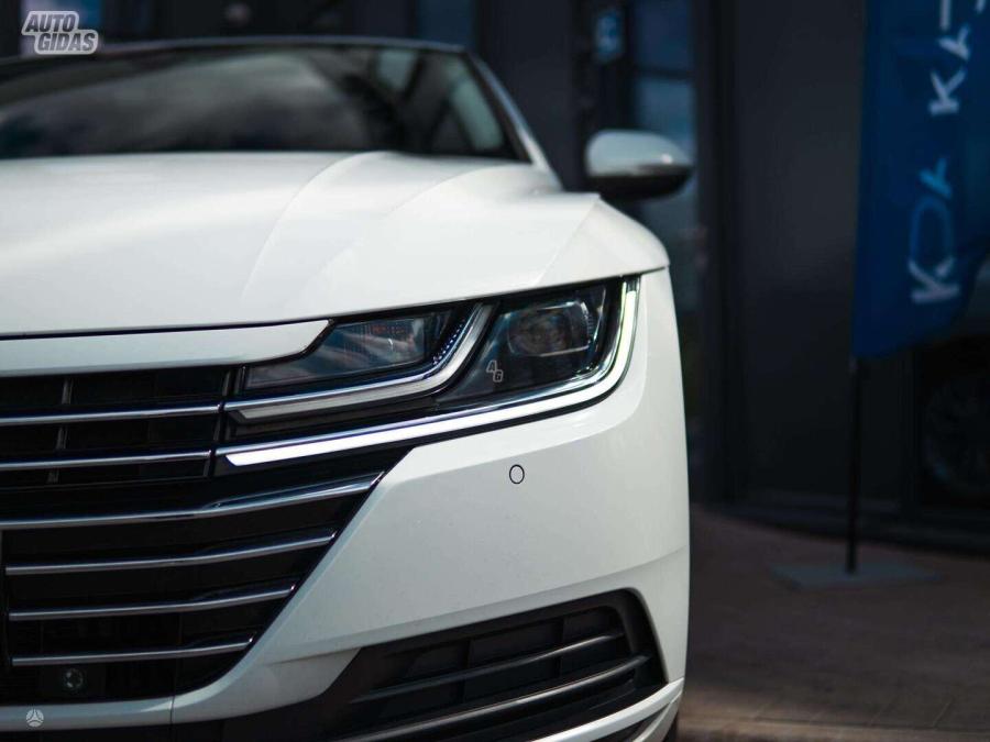 Balts Volkswagen Arteon 2018 Marijampole, ar dzinēja tilpumu 1.50 L un nobraukumu 198 tūkst. km par 14950 €, foto 9 vietnē AUTOMOTO.COM.LV