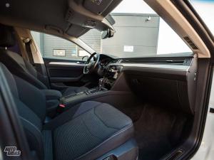 Balts Volkswagen Arteon 2018 Marijampole, ar dzinēja tilpumu 1.50 L un nobraukumu 198 tūkst. km par 14950 €, foto 34 vietnē AUTOMOTO.COM.LV