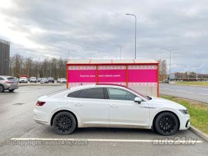 Белый Фольксваген Артеон 2018 в Таллин, объемом двигателя 2.00 л и пробегом 129 тыс. км за 24900 €, фото 4 на AUTOMOTO.COM.LV