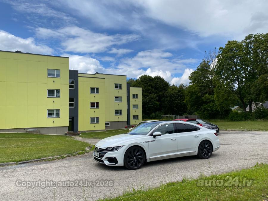 Белый Фольксваген Артеон 2018 в Таллин, объемом двигателя 2.00 л и пробегом 129 тыс. км за 24900 €, фото 5 на AUTOMOTO.COM.LV